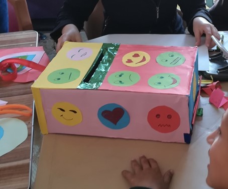 La boîte à expression - Bibliothèques Sans Frontières